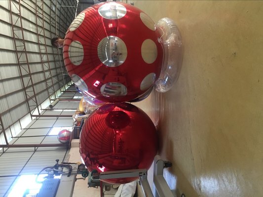Boule gonflable de miroir de PVC d'argent commercial pour des décorations de partie de disco