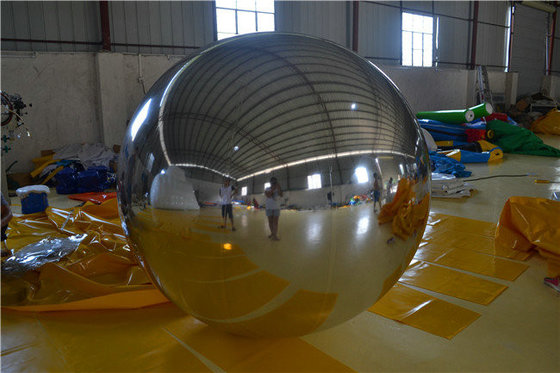 Boule gonflable de disco de PVC Siliver pour la décoration/enterrement de vie de jeune garçon d'étape