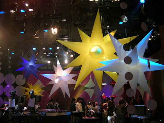 La publicité de l'étoile gonflable de la décoration LED de partie, Inflatables promotionnel extérieur avec la LED