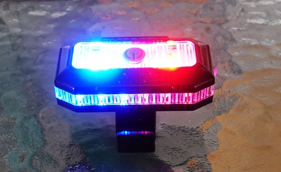 hot sale traffic flashing police red blue led shoulder warning light