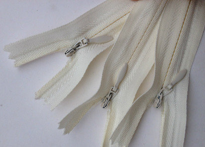 Invisible Clothes Zipper Teeth #3 SGS Nylon Pink Eco-Friendly