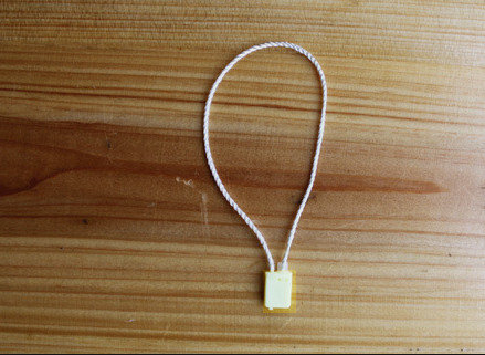 Custom Clothing Hang Tags with plastic head , professional nylon Rope