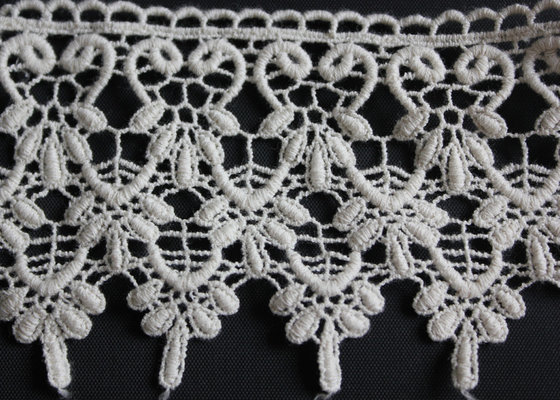Flower Cotton Water Soluble Lace Trimmings 8cm Off White And Nature Color