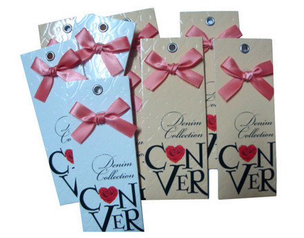 Pink bow Vinyl garment hang tags for clothing , Smooth semi-gloss labels