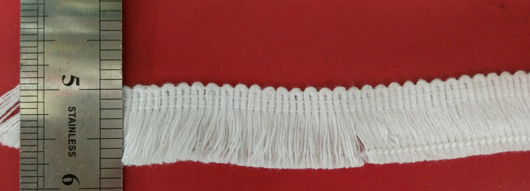 Soft Thick Short Fringe Crochet Lace Edging / Cotton Lace Trim
