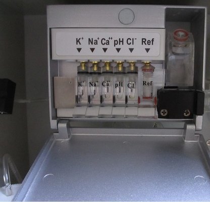 Long Life Span Ion Selective Electrode Electrolyte Analyzer With Li / Mg Options