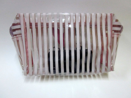 Customized transparent travel cosmetic bag with zipper for ladies / girl