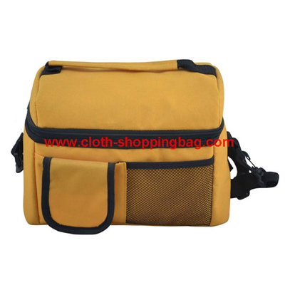 Durable polyester fabric travel cooler bag with safety lining