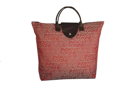 Large capacity lightweight foldable shopping bag with button closure