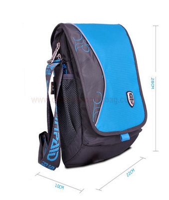 Blue canvas nylon shoulder bag with mesh pocket for riding athlete 10*22*28cm