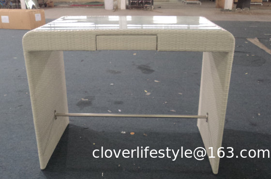 Bear flat wicker coffee table for Hotel, Garden and Beach by Clover Lifestyle Outdoor Furniture