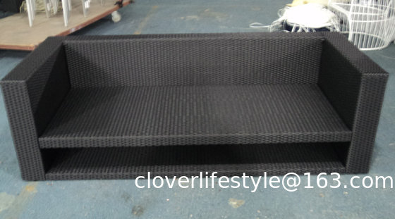 Jacana wicker sofa set with Lift coffee table for Hotel, Garden and Beach by Clover Lifestyle Outdoor Furniture Sofa Set