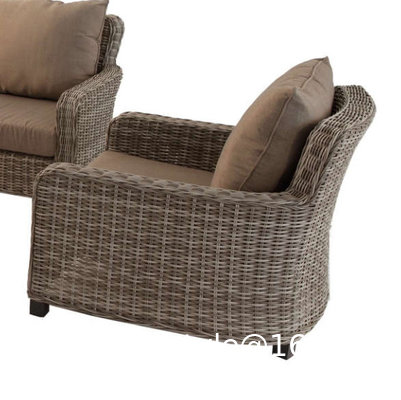 Round rattan coffee table with glass or polywood for Hotel, Garden and Beach by Clover Lifestyle China Outdoor Furniture