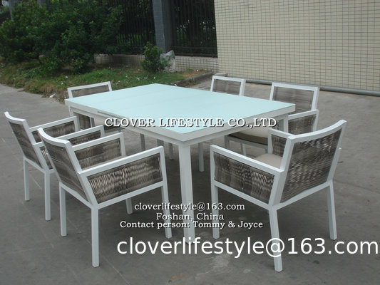 Glass dining table flexible with aluminum frame for Home. Hotel, Garden and Beach by Clover Lifestyle Outdoor Furniture