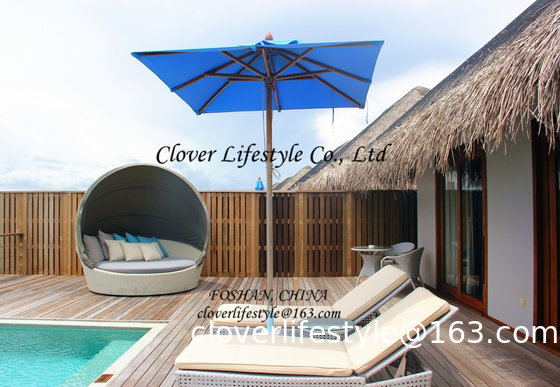 Flat wicker Sun bed flexible ottoman with table for Hotel, Garden and Beach by Clover Lifestyle Outdoor Furniture China