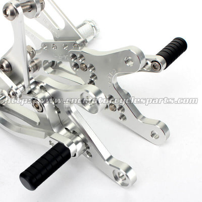 Wear Resistance Motorcycle Rear Set Footrests CNC Aluminum Parts