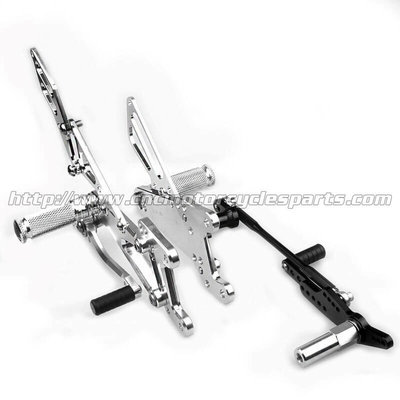 Adjustable Yamaha R1 Rear Sets / Rearsets With 6061T6 Billet Aluminum