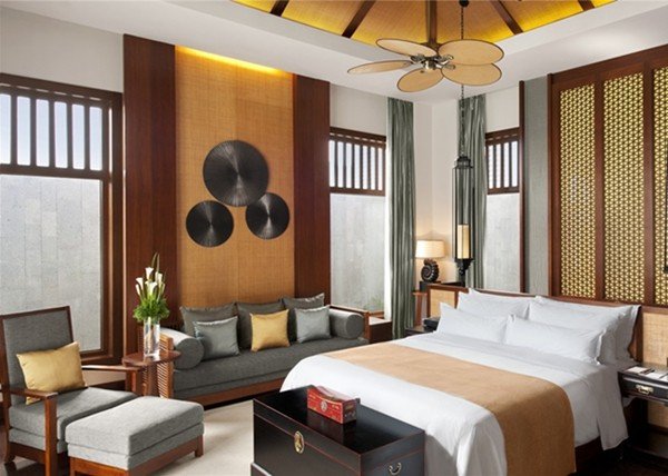 Luxury Suite Furniture Modern Bedroom Furniture Set For Holiday Inn / Resort
