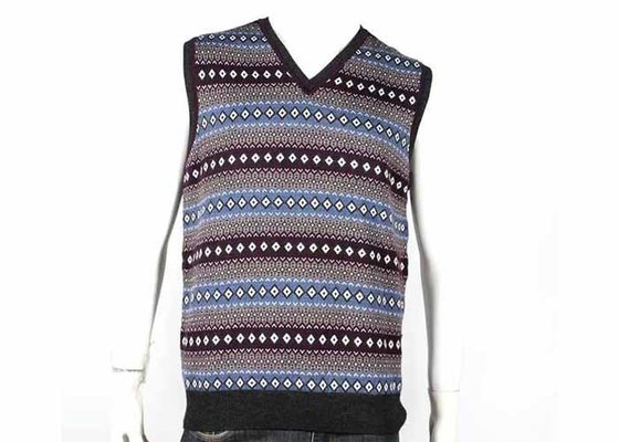 V Neck Design Fall Mens Cable Knit Sweater Sleeveless Vest In Jacquard Pattern