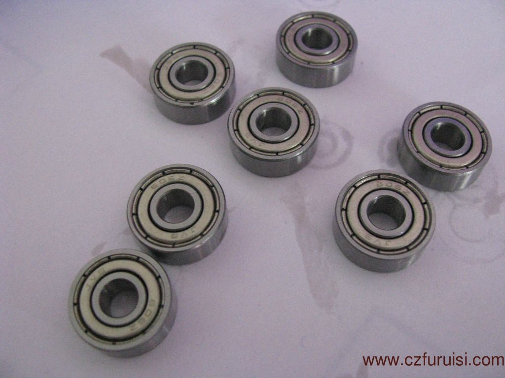 Miniature Deep Groove Ball Bearings 609 Structure Ball Type Bearing