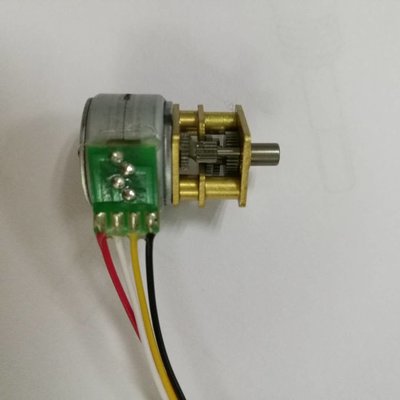 0.18 / 0.12 Step Angler Mini DC Motor 4.4 Mm Shaft Brush Commutation For IP Camera