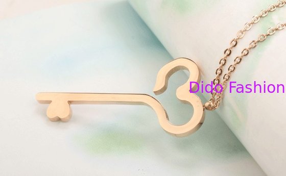 Fashion women jewelry key pendant necklace titanium steel rose gold plating necklaces