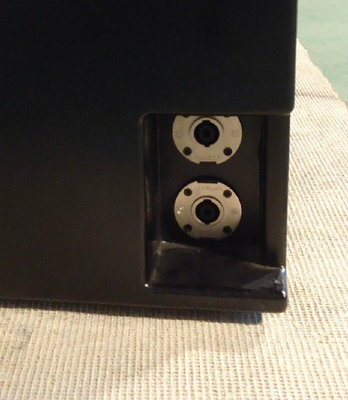 71Kg Powered PA Subwoofer with 18MM Plywood for Line Array Speaker