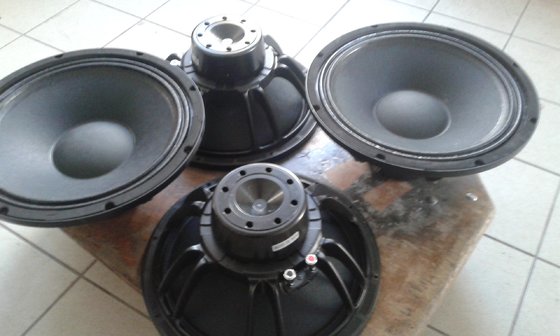 Professional Line Array Speaker Vt4888  / 12&quot; 3 Way Sound System Line Array