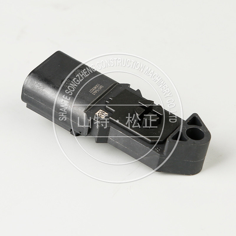 sell PC200-8 excavator pressure sensor 6261-81-1900(Email:bj-012@stszcm.com)