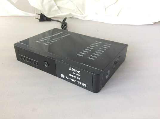 FTA HD DVB S2 DVB T2 Combo Receiver Sunplus1505 Chip w/ PowerVU / DRE Tricolor / RS232