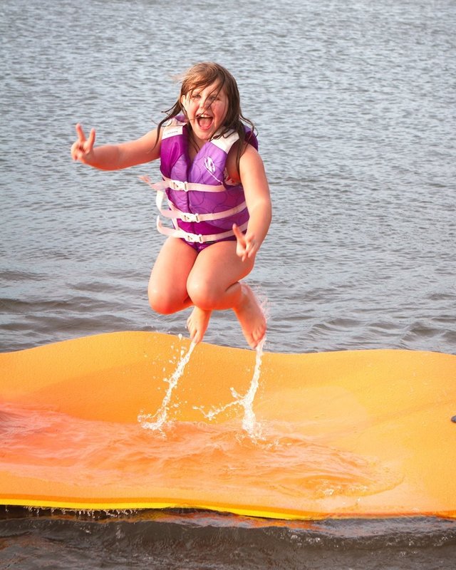 Floating Foam Pool Mats Inflatable , Large Floating Foam Pad Slip Resistant