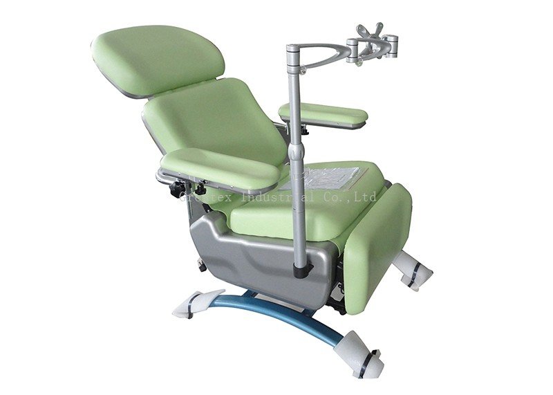 Clinic Dialysis Recliner Chairs 2 Motors Manual Adjusted With Multimedia