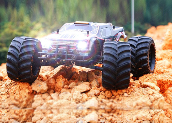 Huge Off Road Electric RC Cars High Speed 80 KM/H Brushless RC Auto