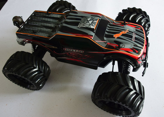 80A ESC Brushless Off Road Electric RC Cars With 4 Wheel Drive High CG