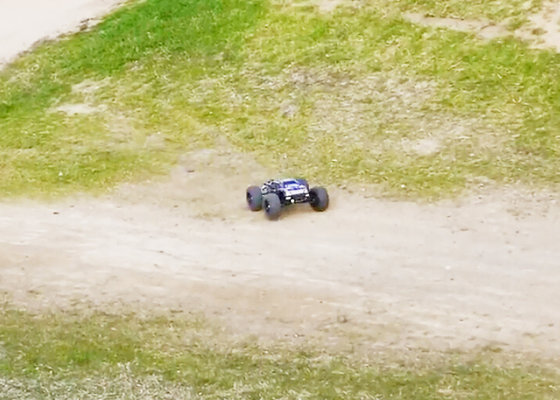 Big Wheel High Speed RC 4X4 Monster Trucks Radio Control Tough Suspension