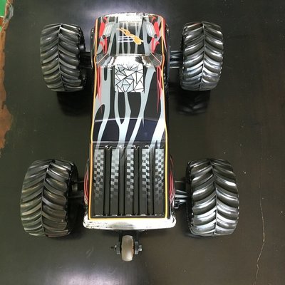 1/10th Rc Trucks Electric 4x4 / Rc Remote Control Cars With 60mm Vehicle Clearance