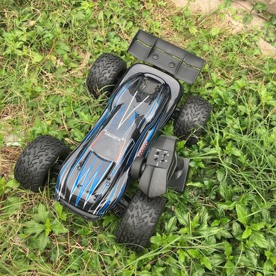 1/10th  Waterproof  120A ESC Electric Brushless RC Monster TruckWith Blue Color