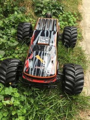 1/10th Brushless Waterproof 4WD Electric RC Car Waterproof Racing car