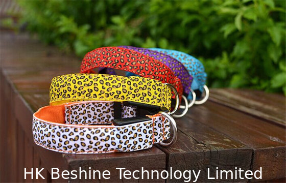 Fationable Leopards Decorative Pattern Illuminated Pet Collars Waterproof
