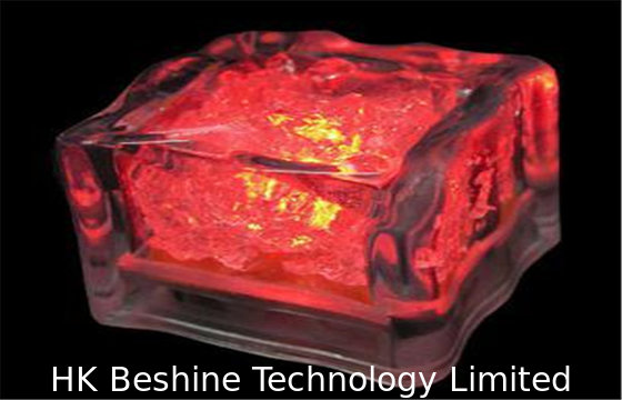 2.8cm Water Or Liquid Activated Led Light Ice Cubes With AG3 Cell Battery