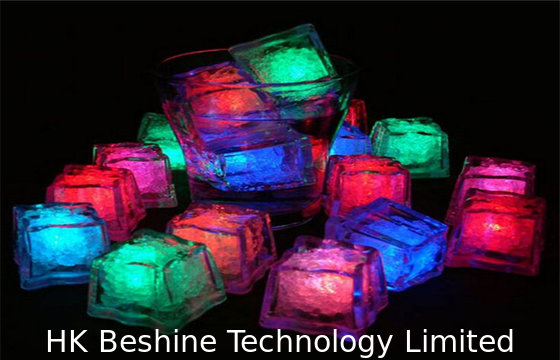 Rechargable RGBW Color LED Illuminated Ice Cubes With Lights Square Shape