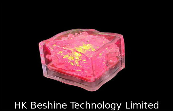 Water Sensor Diamond Blue Pink LED Ice Cubes / Lighted Ice Cubes For Drinks