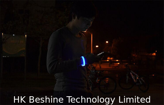 High Brightness LED Flashing Wristband With Optical Fiber Strip Lights