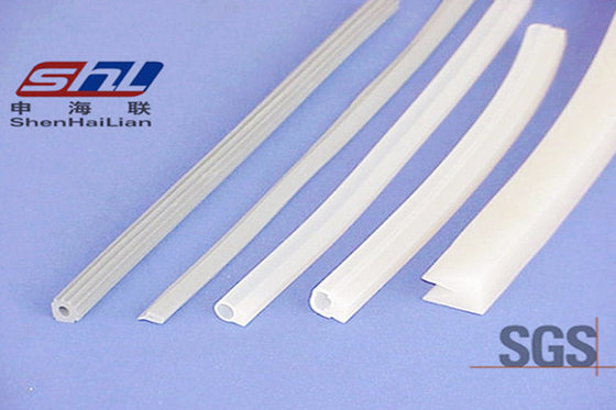 White Customized Silicone Rubber Seal Strip Shakeproof High Temperature Resistant