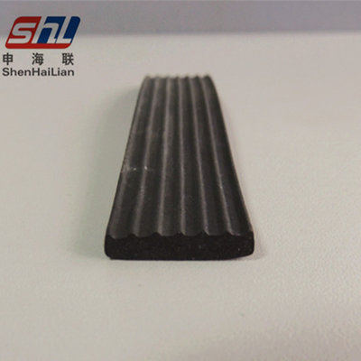 4*21mm bespoke extruded profiles Foam Rubber Seals EPDM Anti - Dust Anti - Corrosion With 25 ~ 70 Shore A