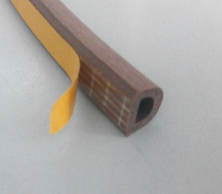 Extrusion Door Rubber Seal Self Adhesion Waterproof EPDM / PVC