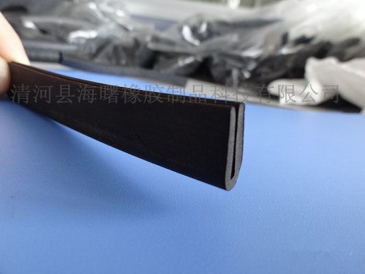 Marine EPDM Sealing Strip , customerized door weather seals anti-ultraviolet