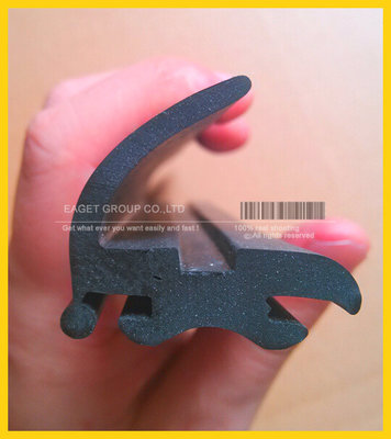 Tank door gasket strip