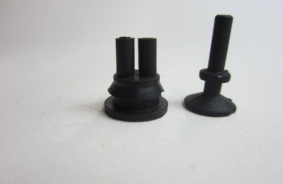 Aging Resistant Compression Molded Rubber Parts Flexible Silicone Chloroprene Rubber Sucker