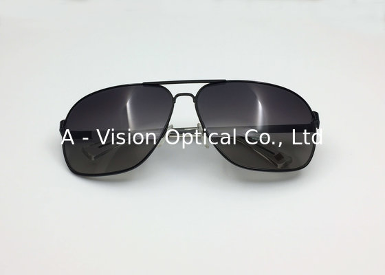 Polarized classic sunglasses for men women UV 400 newest design 2018 supplier
